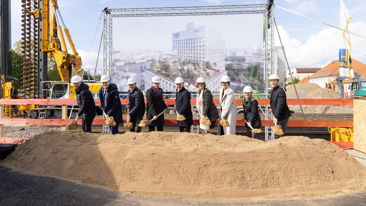 Erster Spatenstich für das neue Deutsche Herzzentrum der Charité (DHZC)